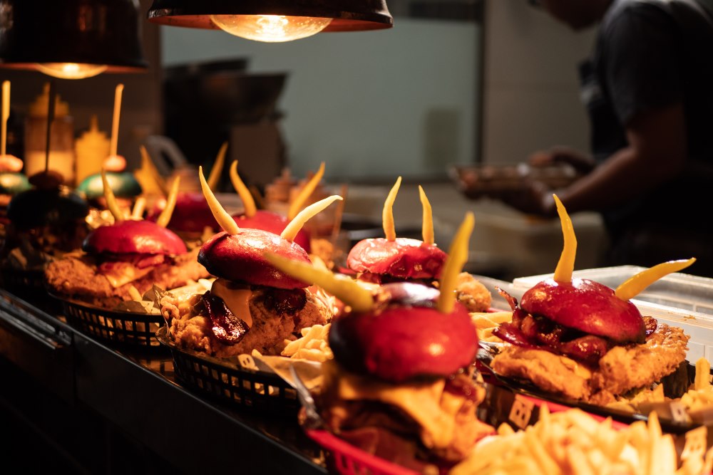 A Sydney burger-joint is selling Warcraft-themed burgers - Checkpoint