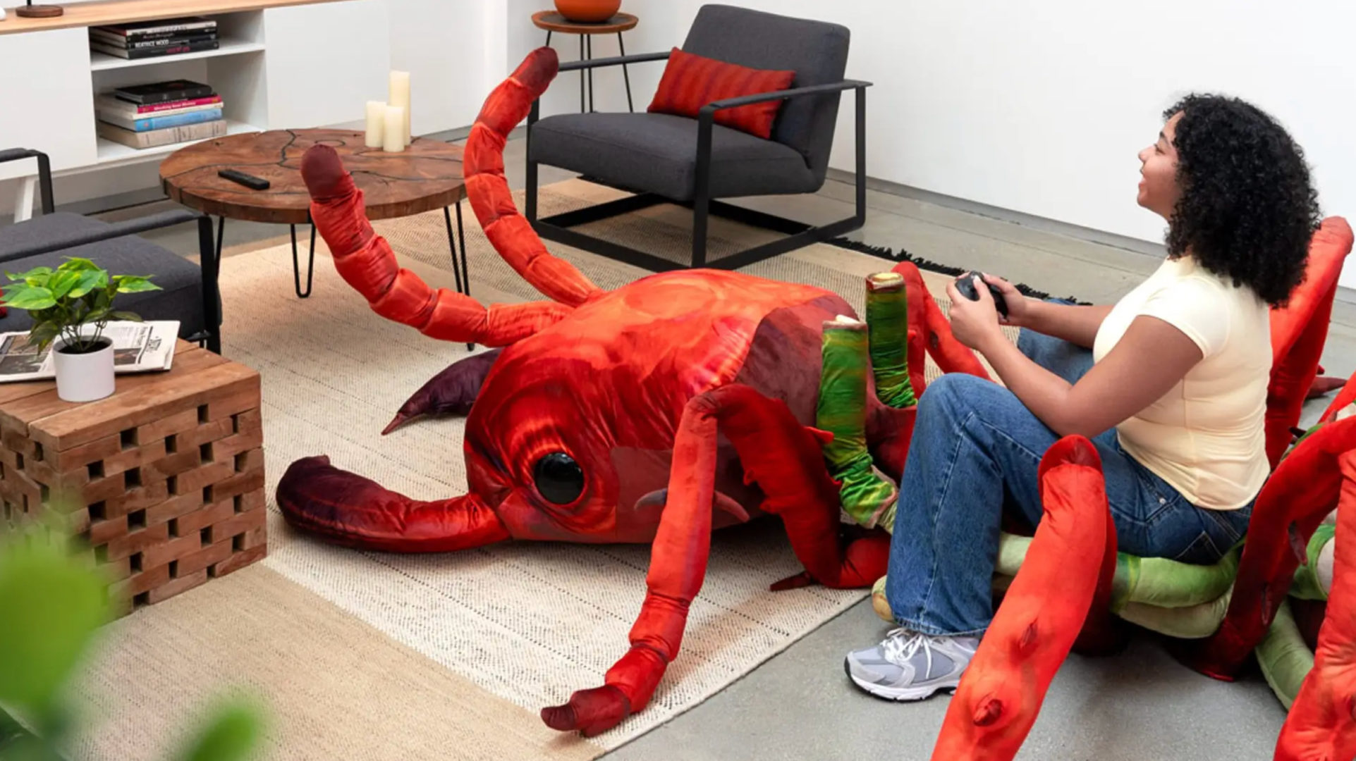 Xbox is giving away a 3 metre ant plushie and Aussies can enter ...